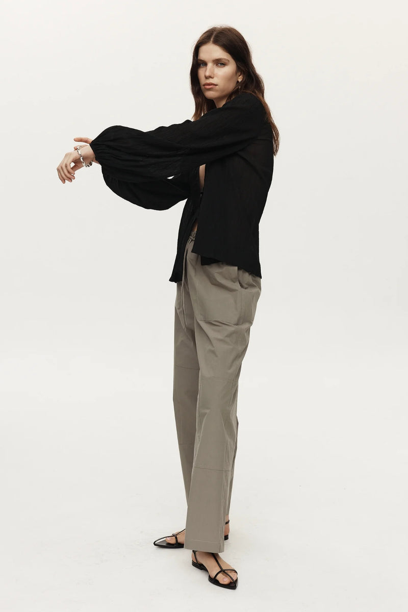 MARLE DELLA TOP BLACK – Ruby Rose Te Awamutu