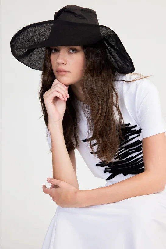TAYLOR STRAND DRESS IVORY/BLACK – Ruby Rose Te Awamutu